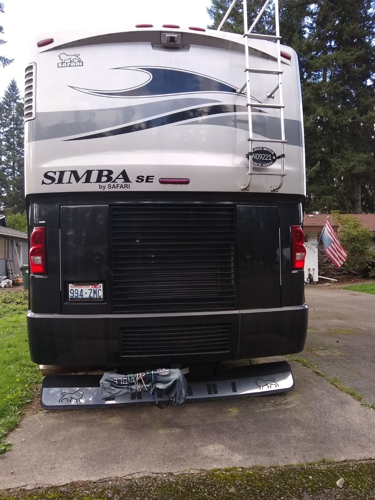 2008 Safari Simba Diesel 37PDQ - National Vehicle