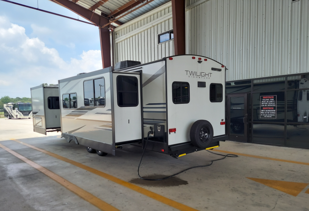 2022 Cruiser RV Twilight Signature 3100 - National Vehicle