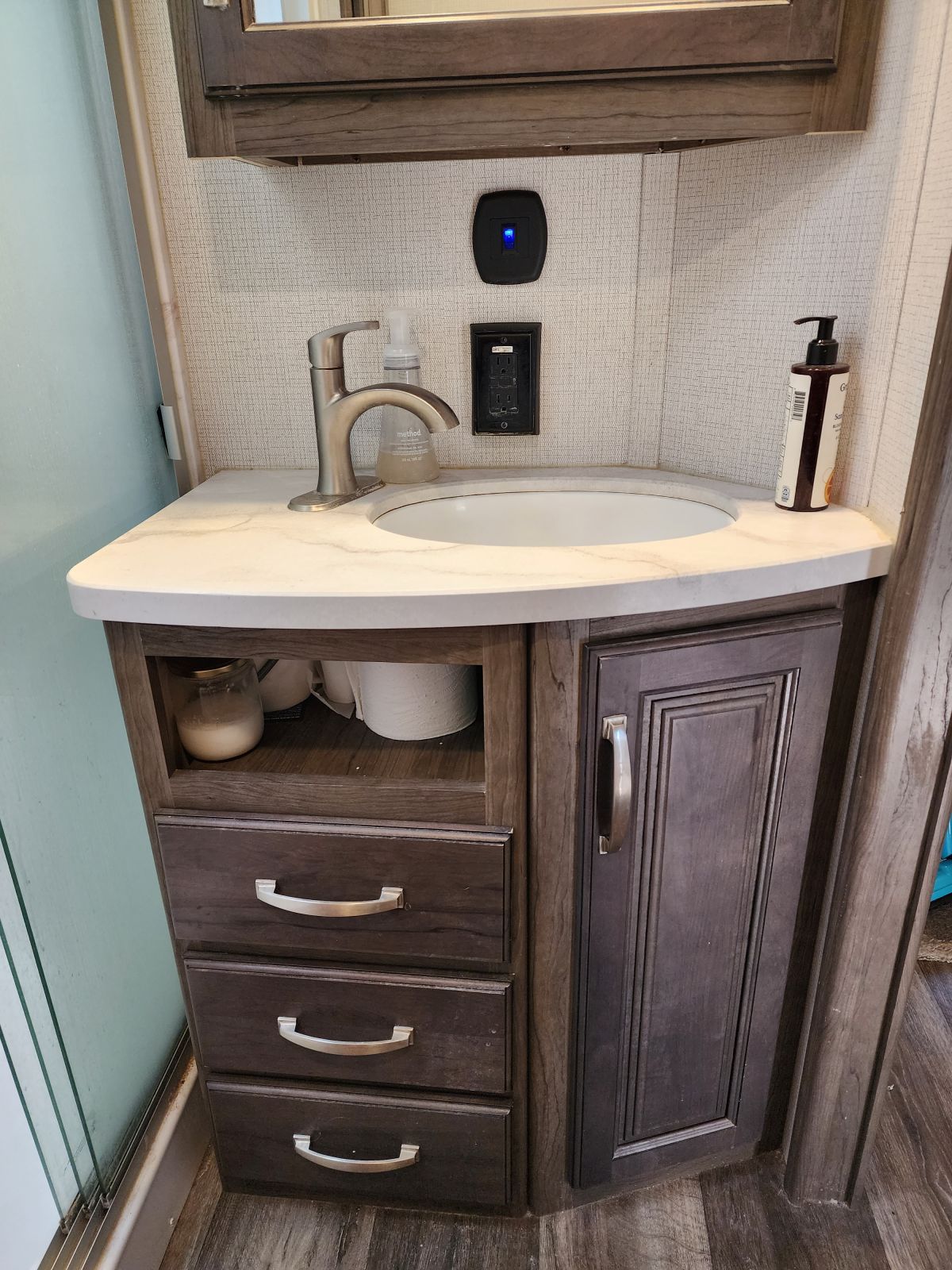 2022 Keystone Cougar Half-Ton 30RLS - National Vehicle