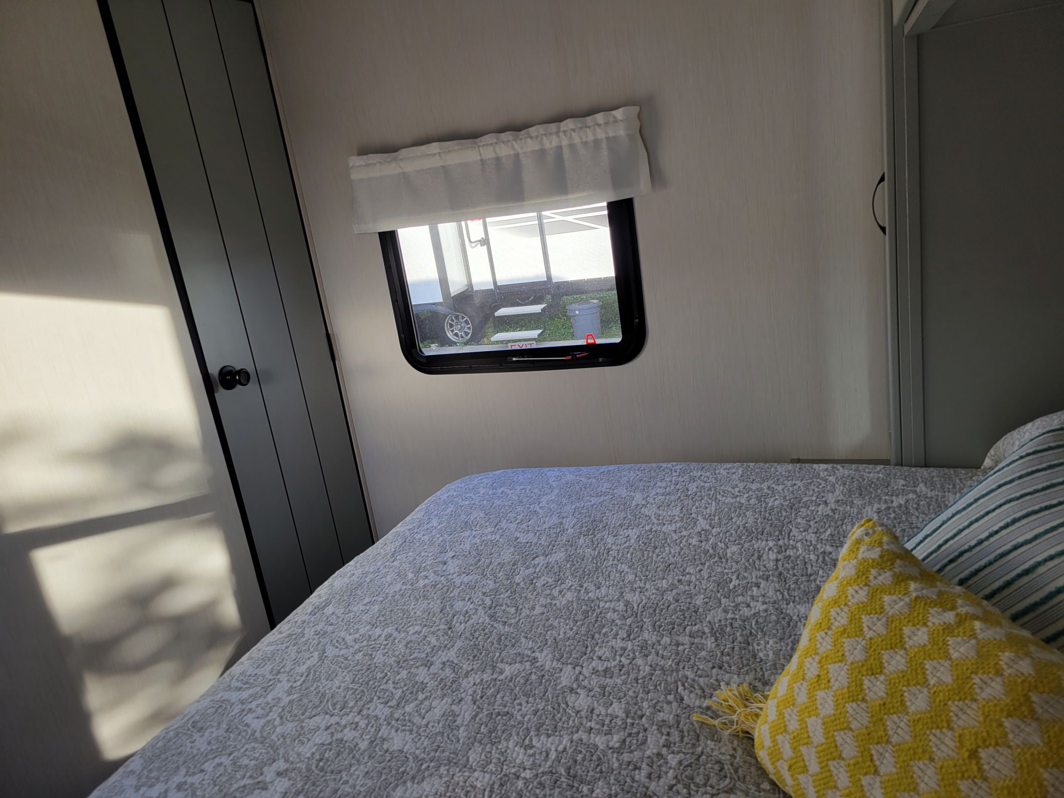 2022 Forest River Vibe 34BH - National Vehicle