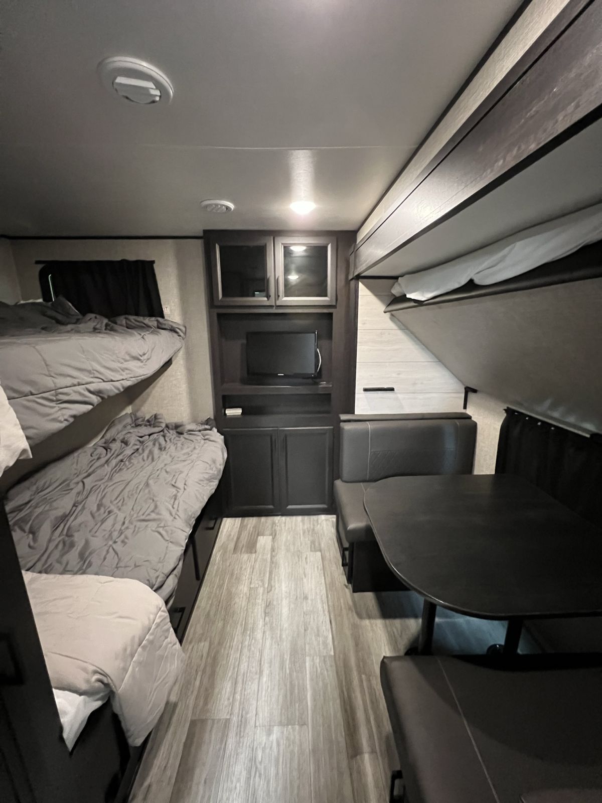 2022 Jayco Jay Flight 33RBTS - National Vehicle