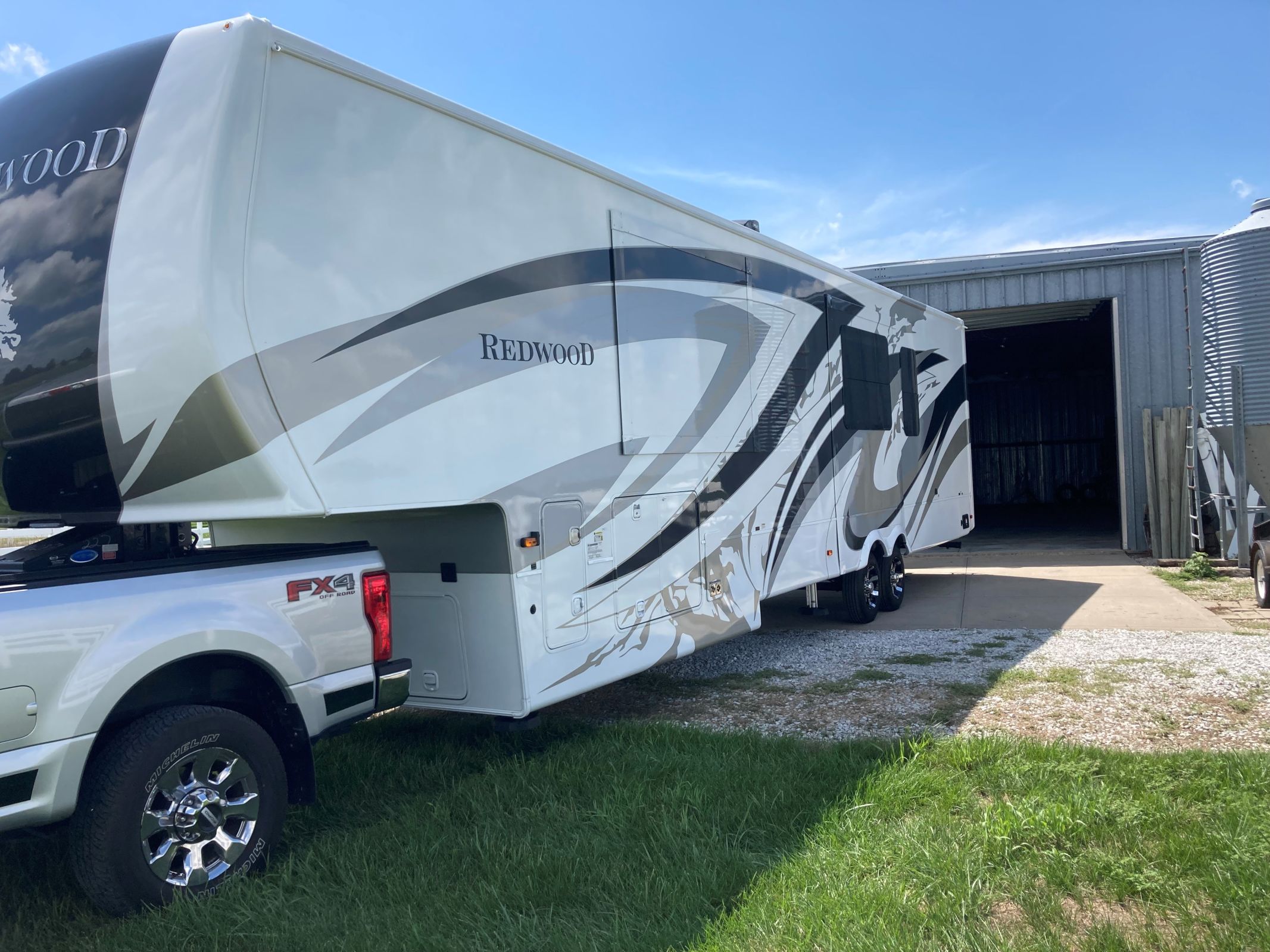 2020 Redwood RV 5th Wheel 4001 LK - National Vehicle