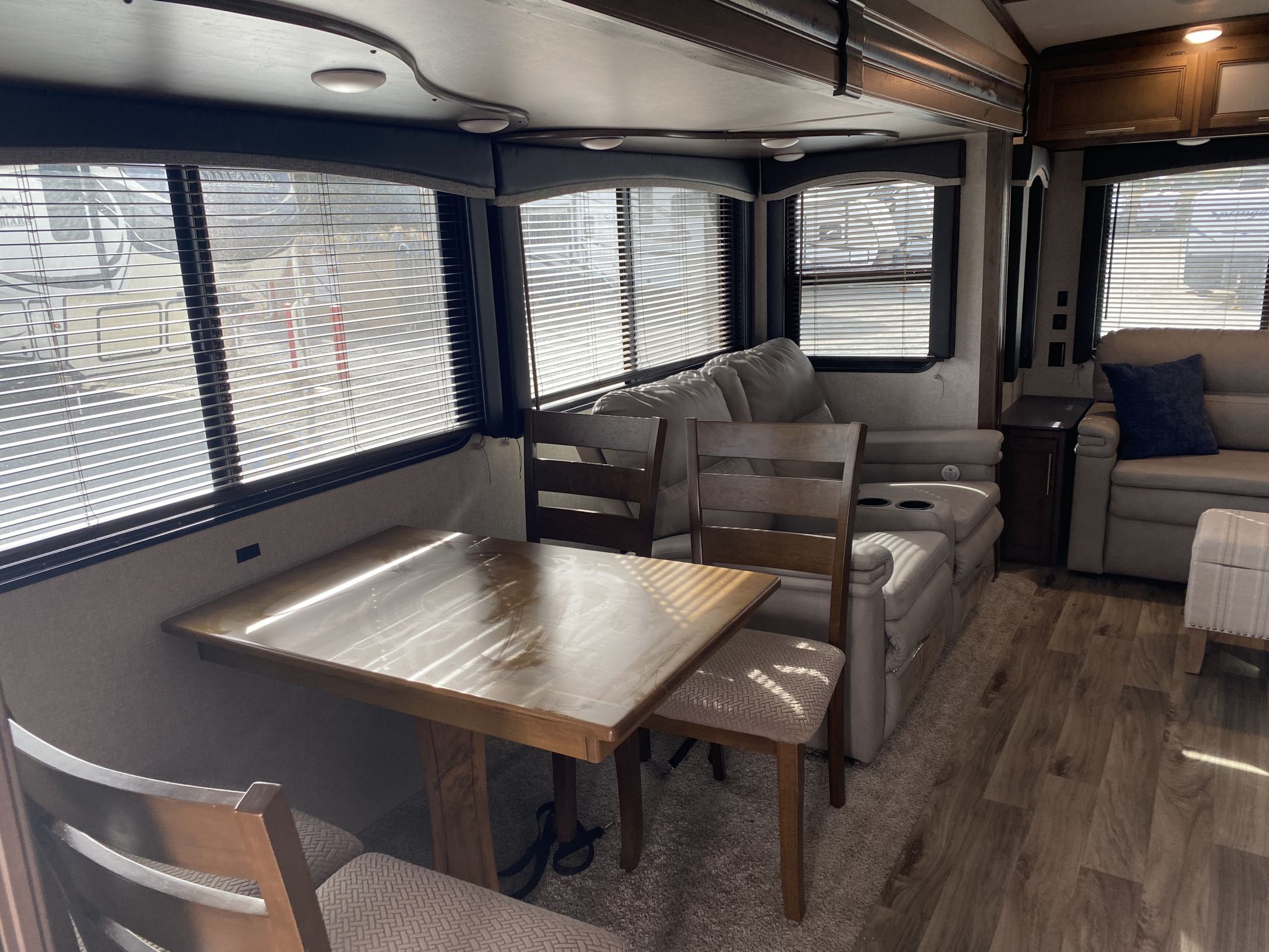 2021 Keystone Cougar Half-Ton 30RLS - National Vehicle