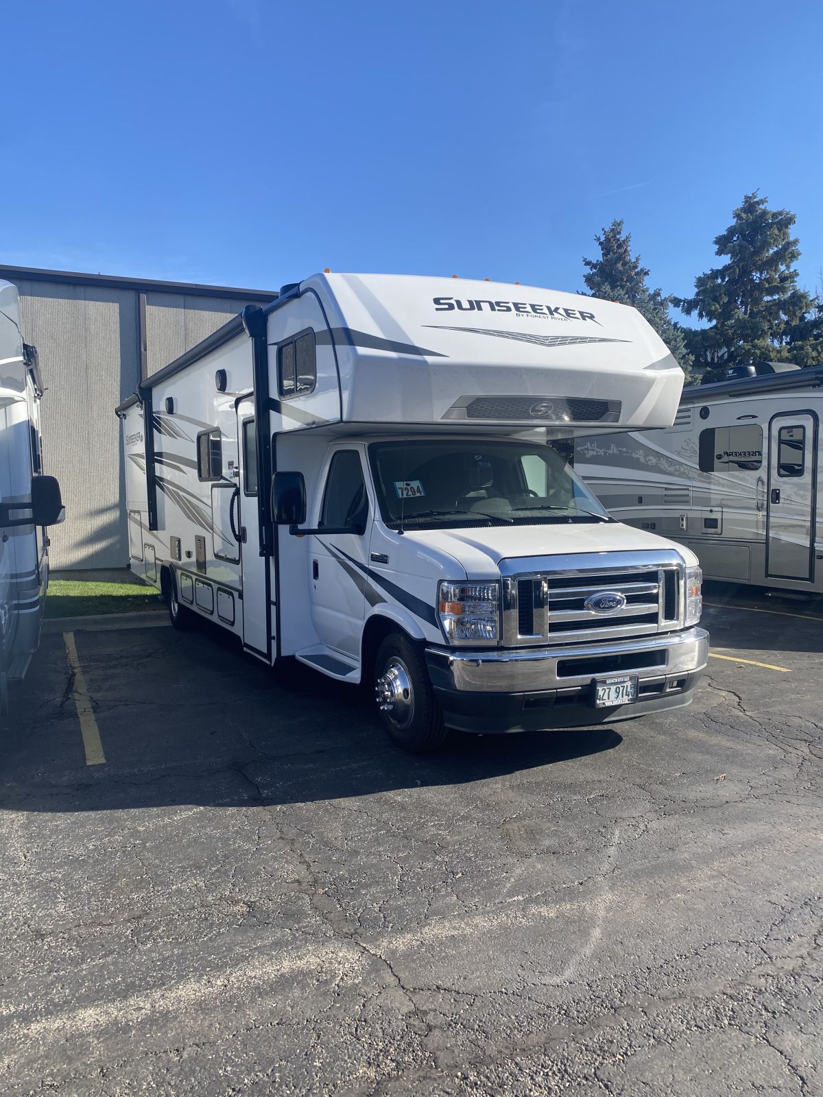 2022 Forest River Sunseeker 3010DS - National Vehicle