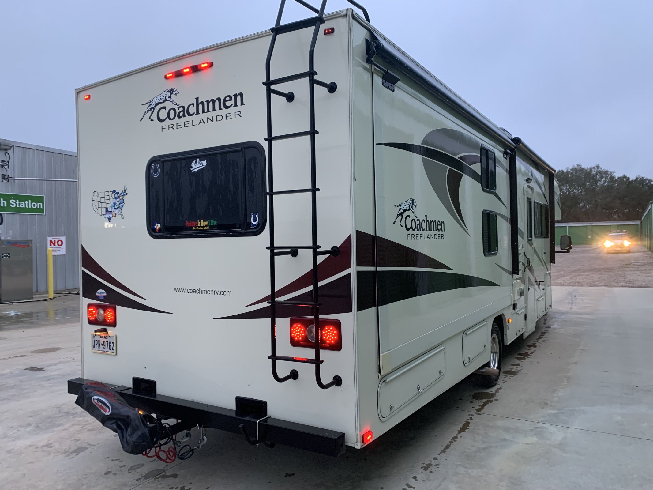 2017 Coachmen Freelander 31BH - National Vehicle