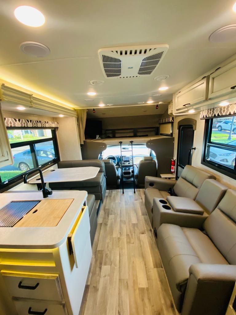 2022 Jayco Greyhawk 27U - National Vehicle