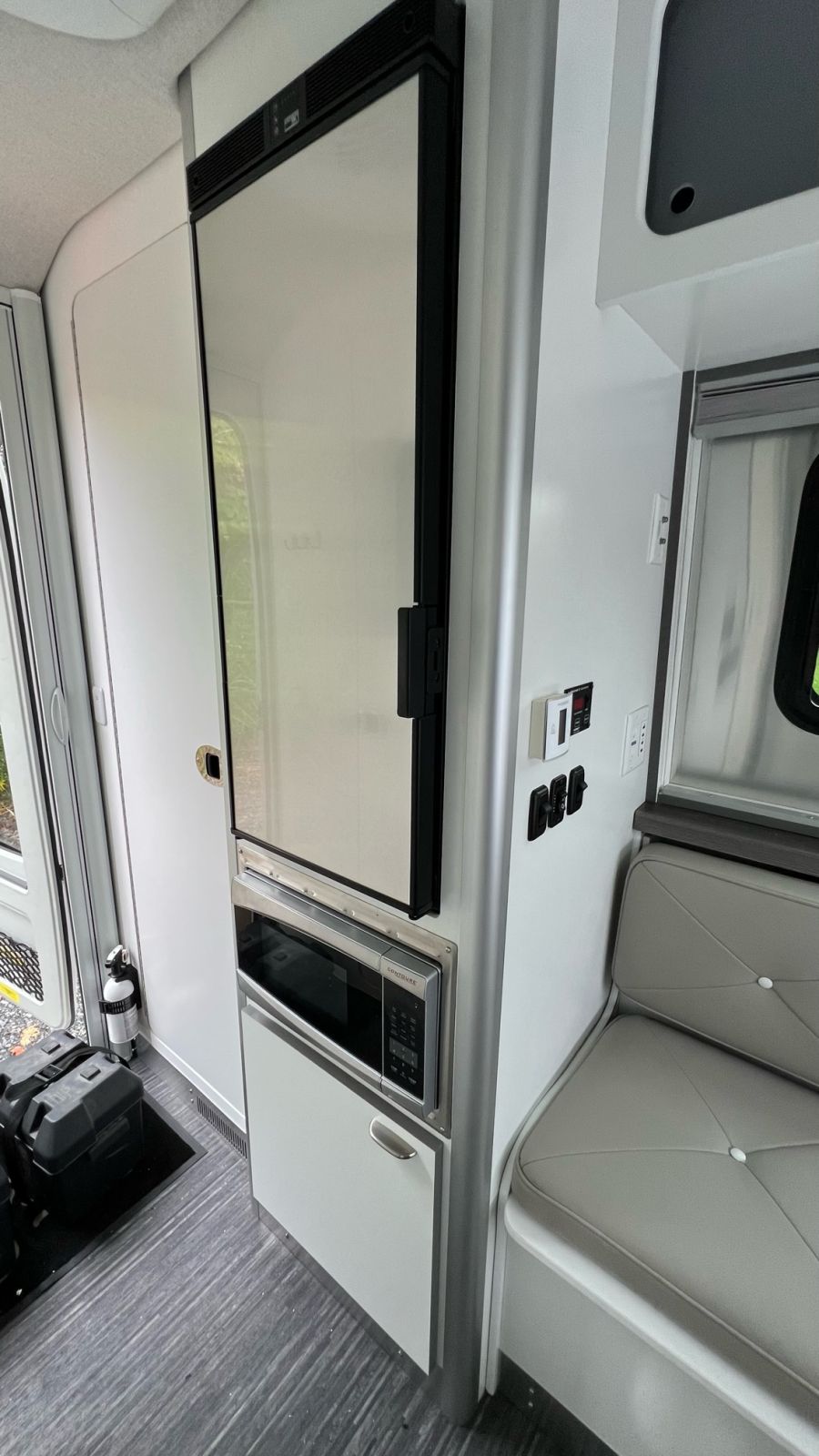 2020 Airstream Nest 16FB - National Vehicle