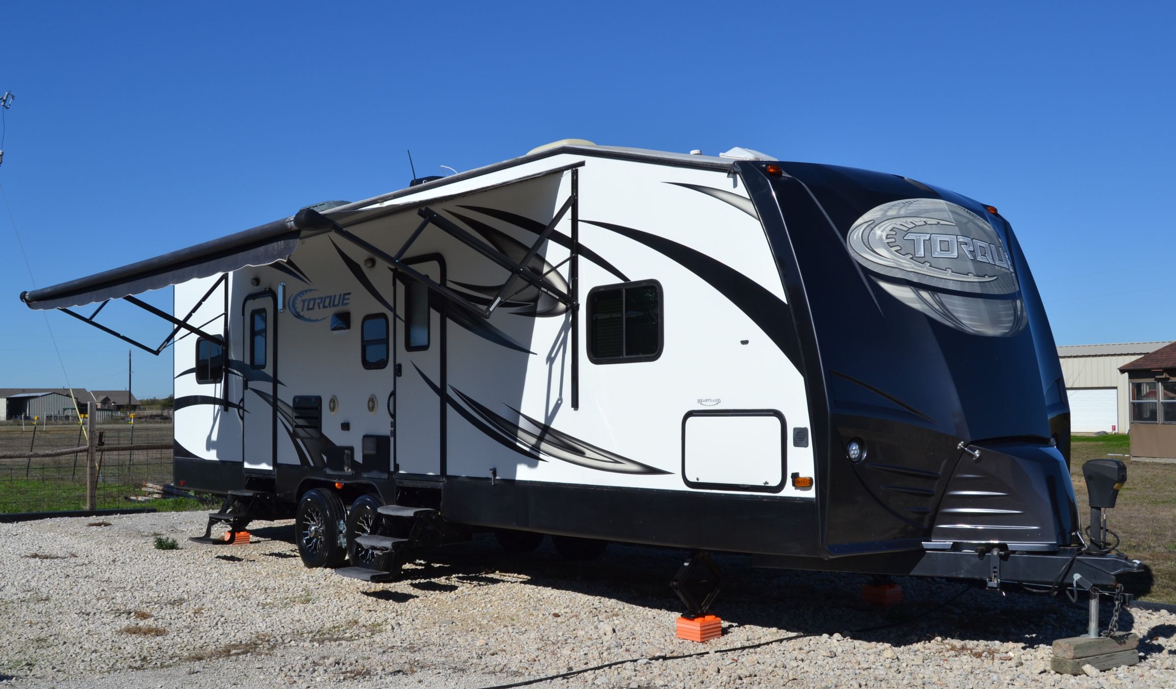 2015 Heartland Torque Toy Hauler 290 - National Vehicle