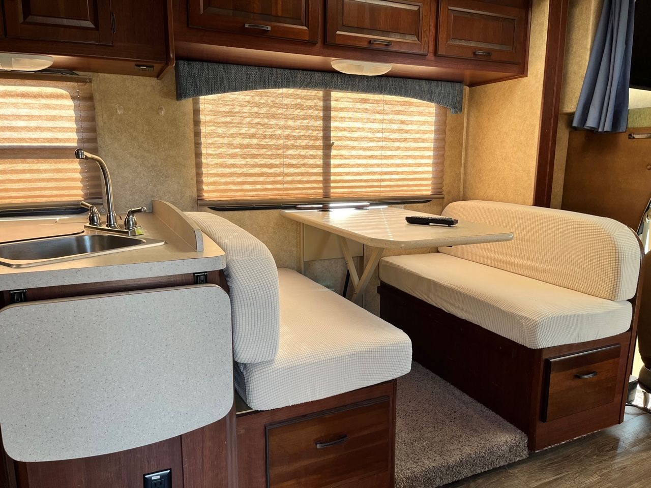 2013 Forest River Sunseeker 3050S - National Vehicle