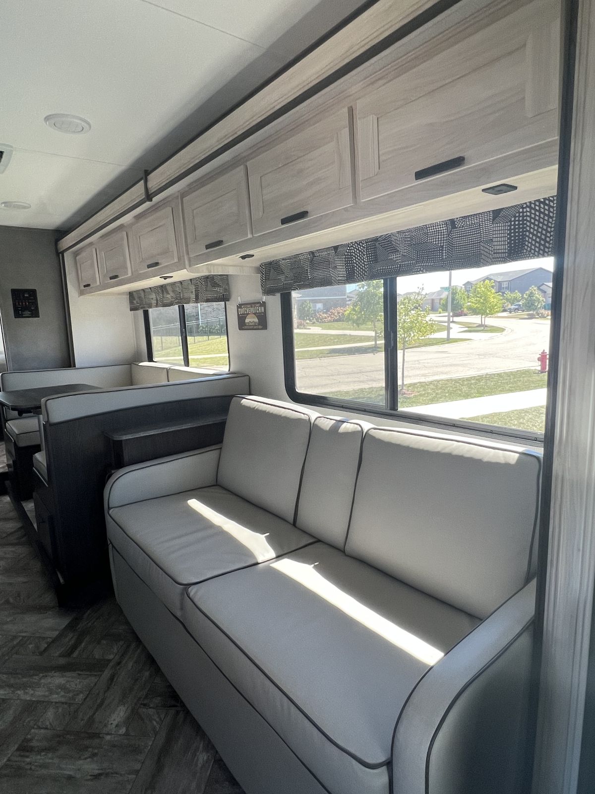 2022 Forest River Sunseeker 3010DS - National Vehicle