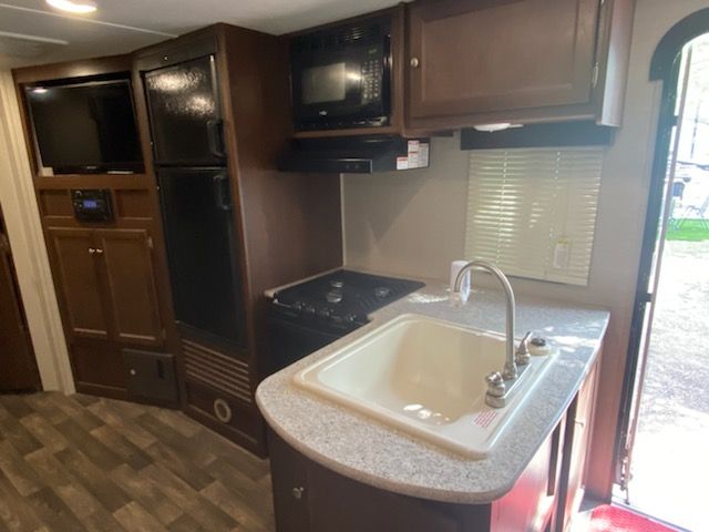 2016 Keystone Bullet Ultra Lite 269RLS - National Vehicle