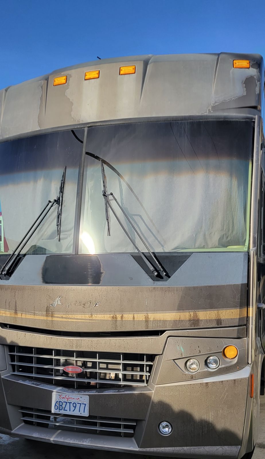 2008 Winnebago Voyage 32H - National Vehicle