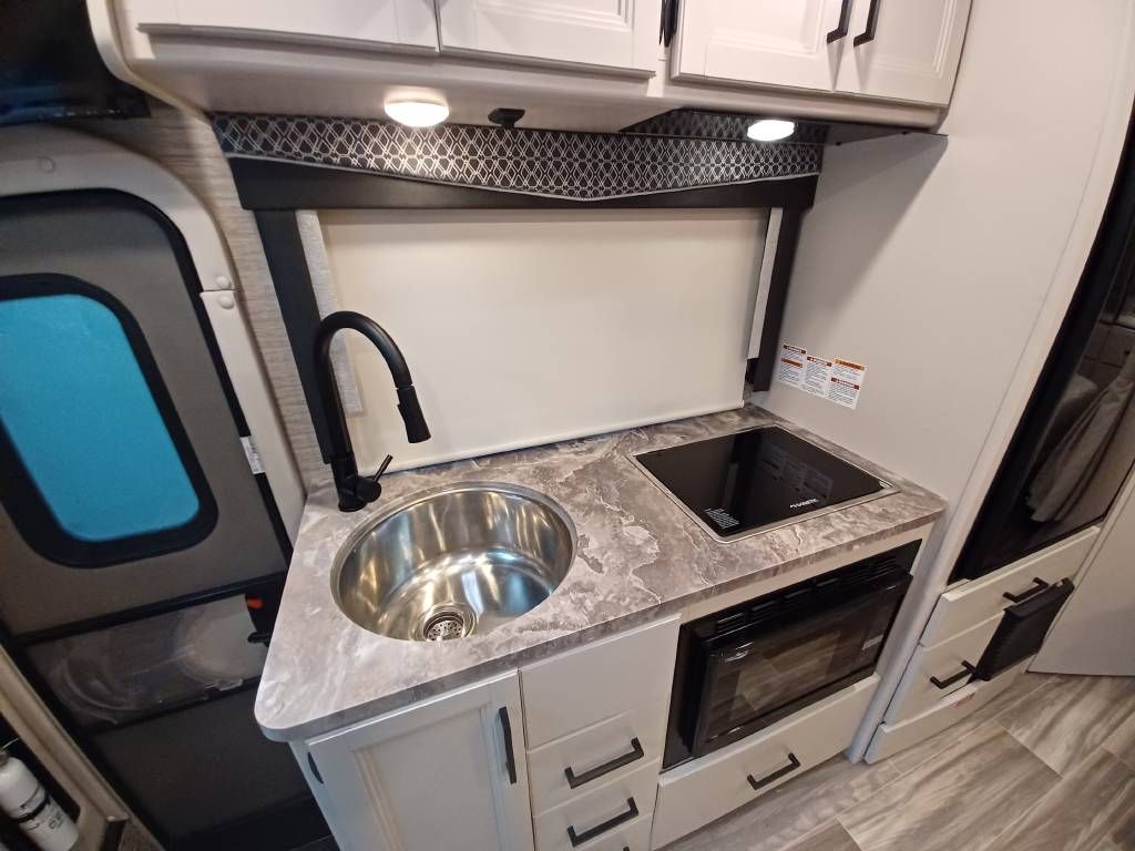 2021 Thor Motor Coach Compass 23TW AWD - National Vehicle