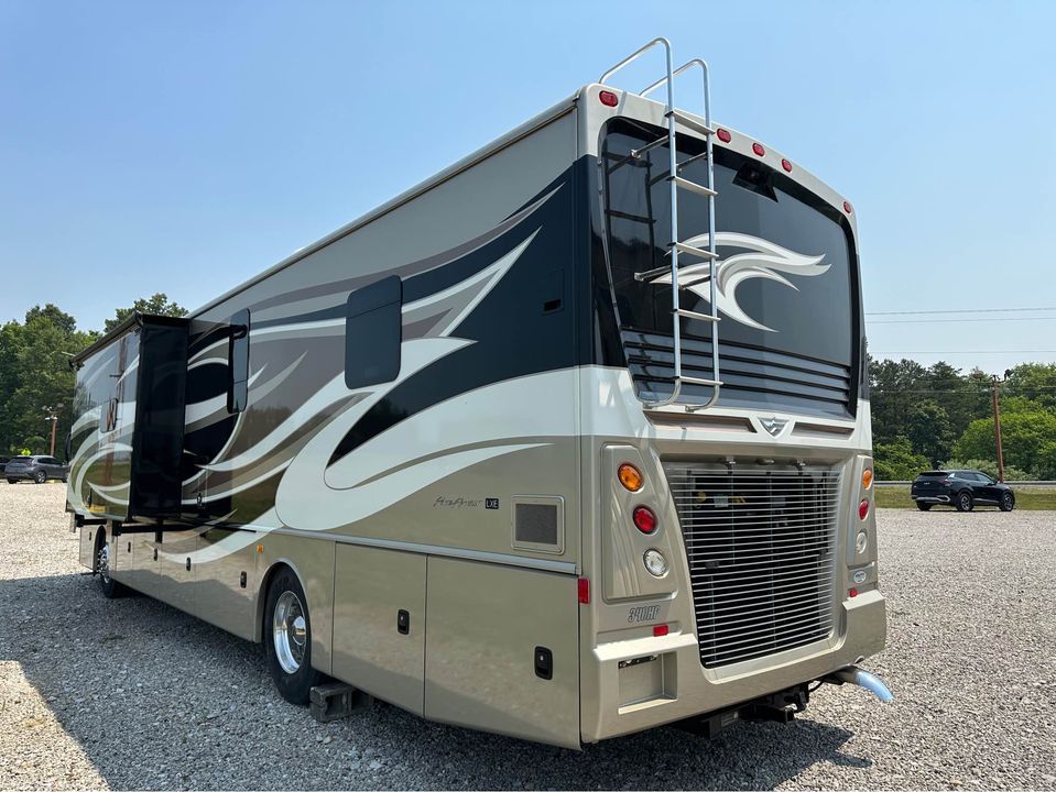 2016 Fleetwood Pace Arrow LXE 38B - National Vehicle