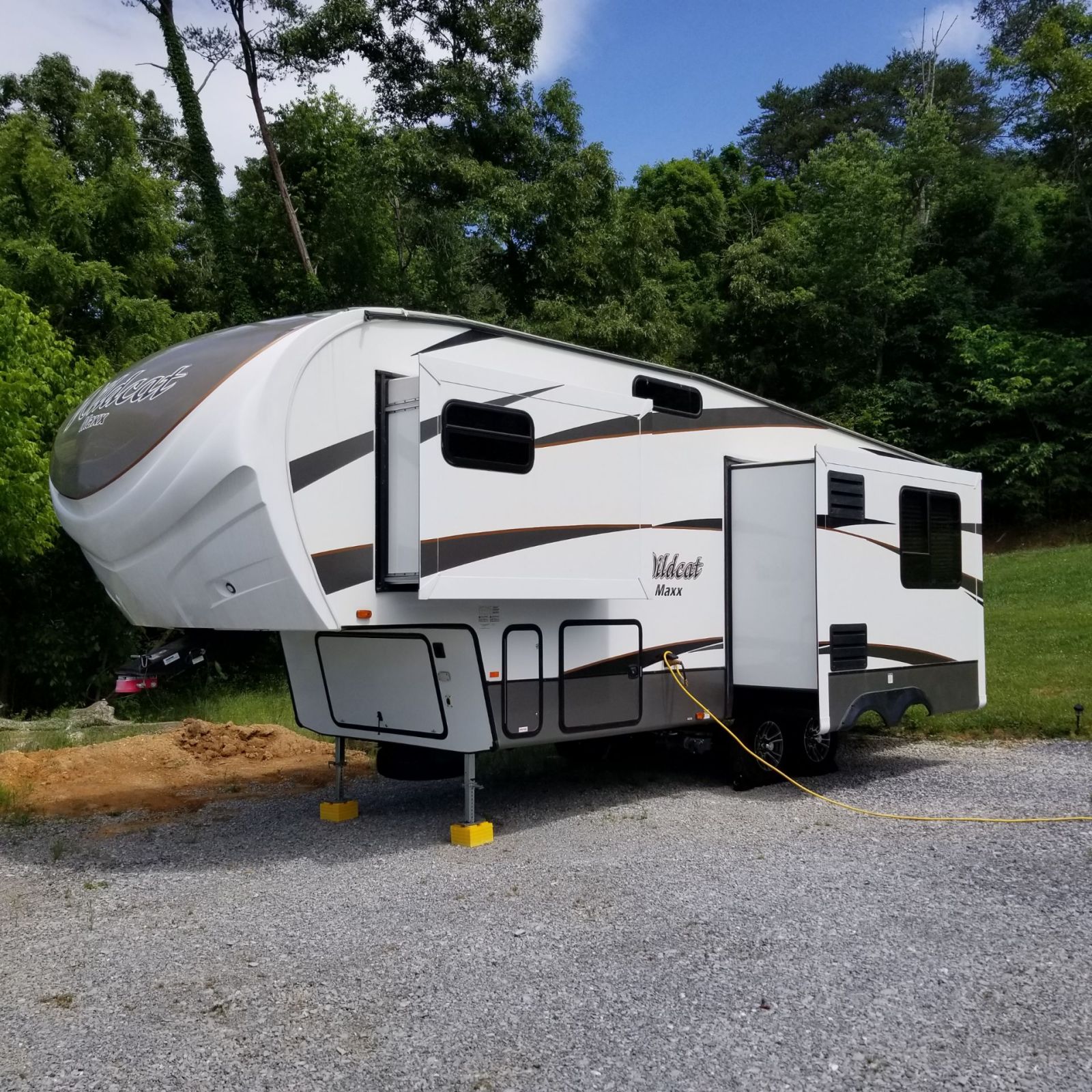 2017 Forest River Wildcat Maxx 250RDX - National Vehicle