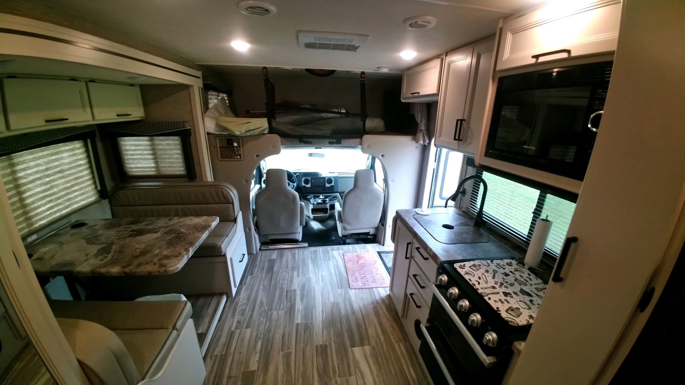 2021 Thor Motor Coach Four Winds 24F - National Vehicle