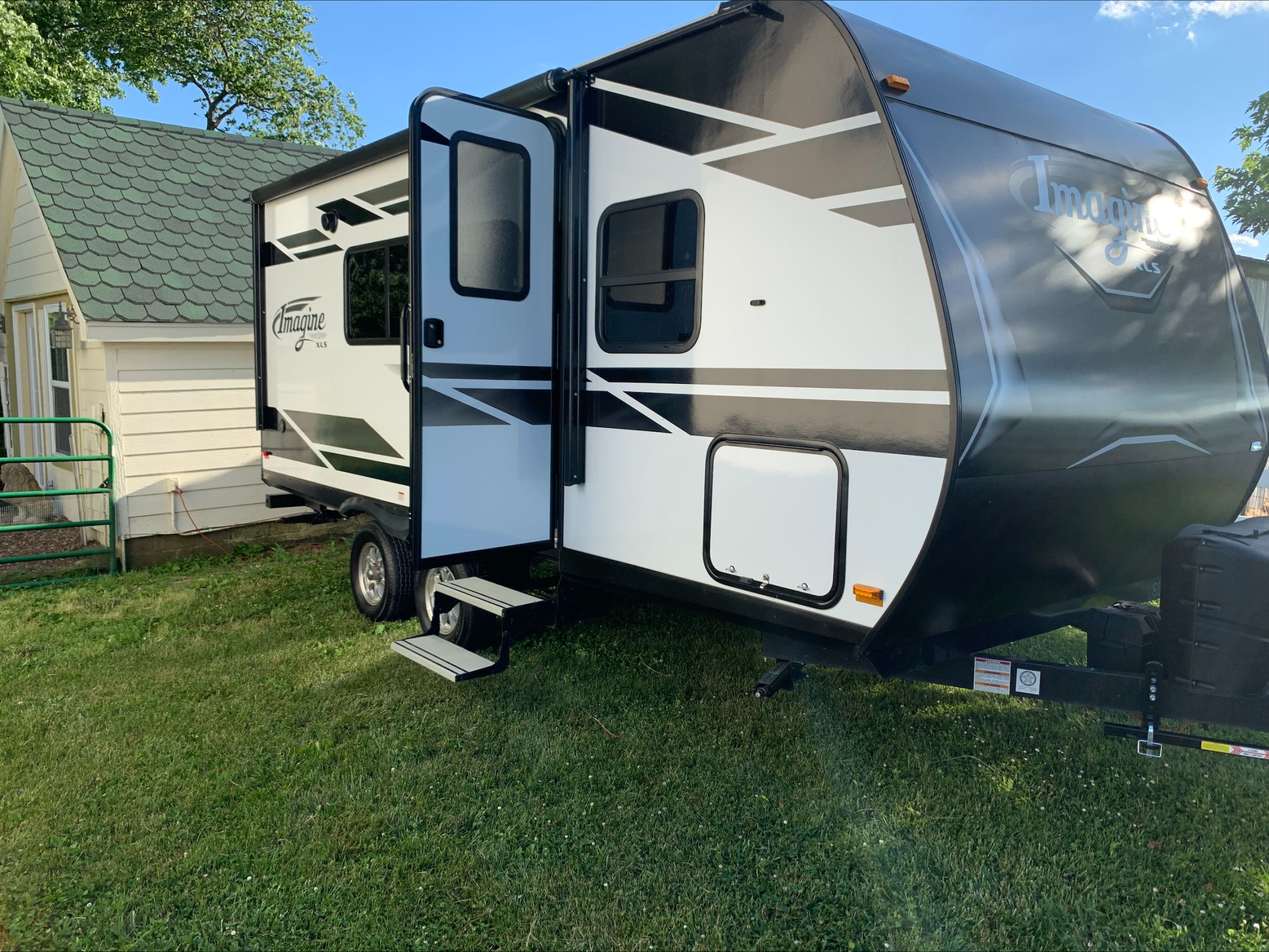 2019 Grand Design Imagine 18RBE - National Vehicle