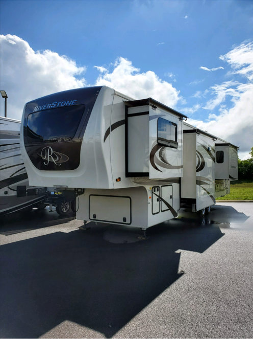 2020 Forest River Riverstone 39RBFL - National Vehicle
