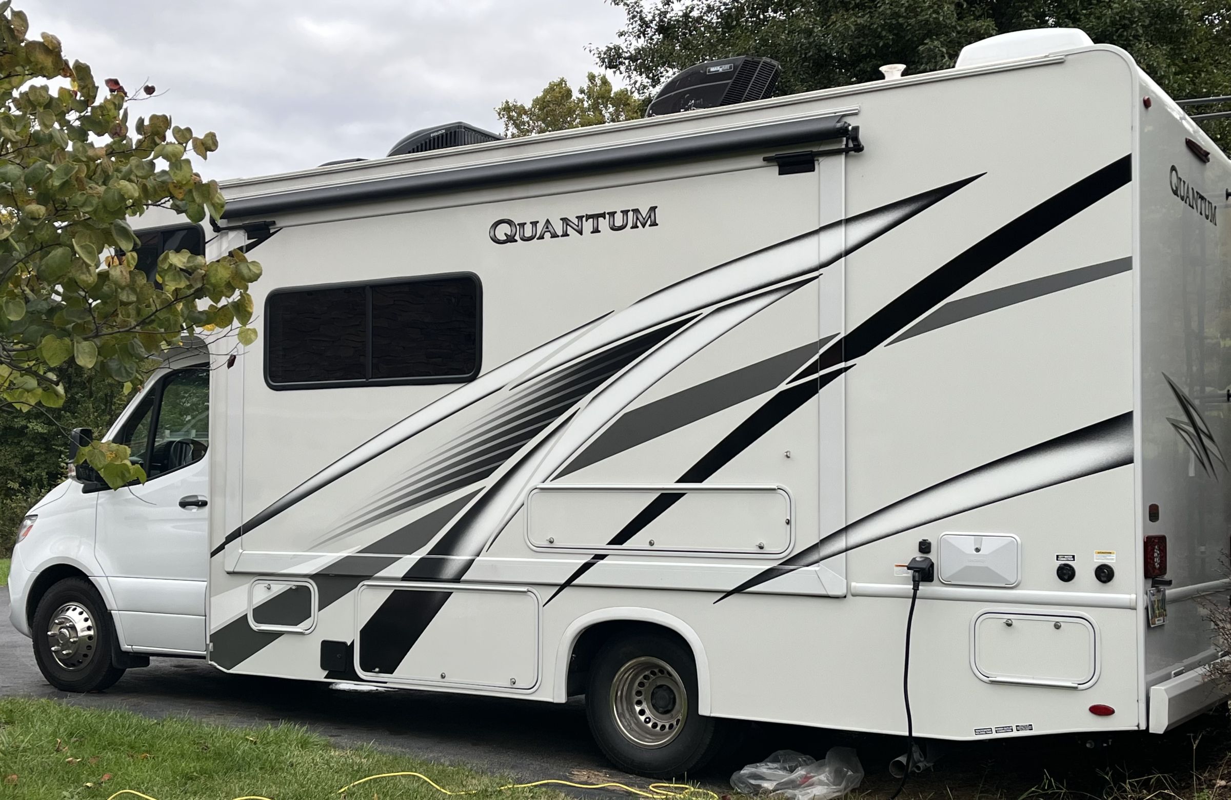 2023 Thor Motor Coach Quantum Sprinter MB24 - National Vehicle