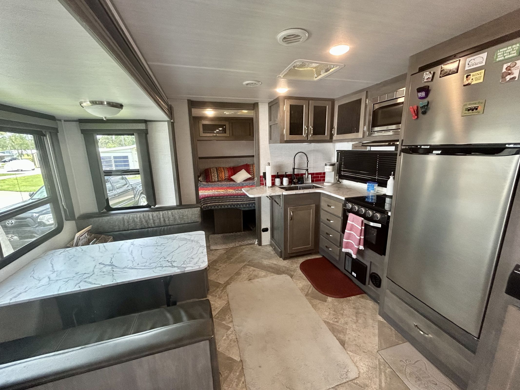 2021 East to West Alta 2600KRB - National Vehicle