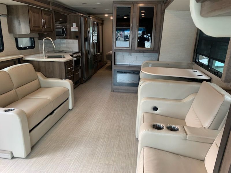 2020 Entegra Coach Vision XL 34G - National Vehicle