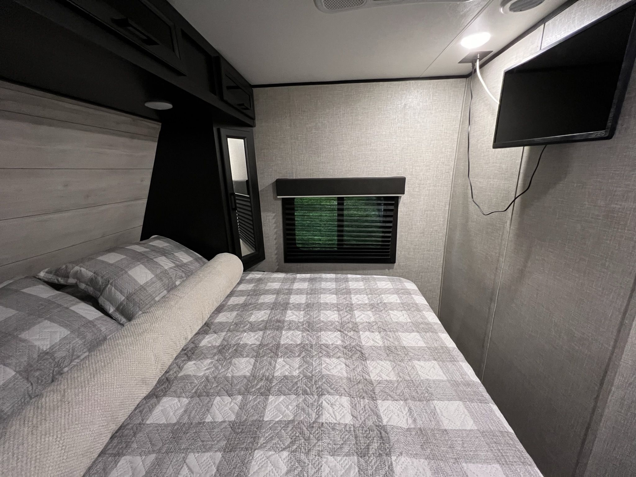 2022 Jayco Jay Flight 33RBTS - National Vehicle