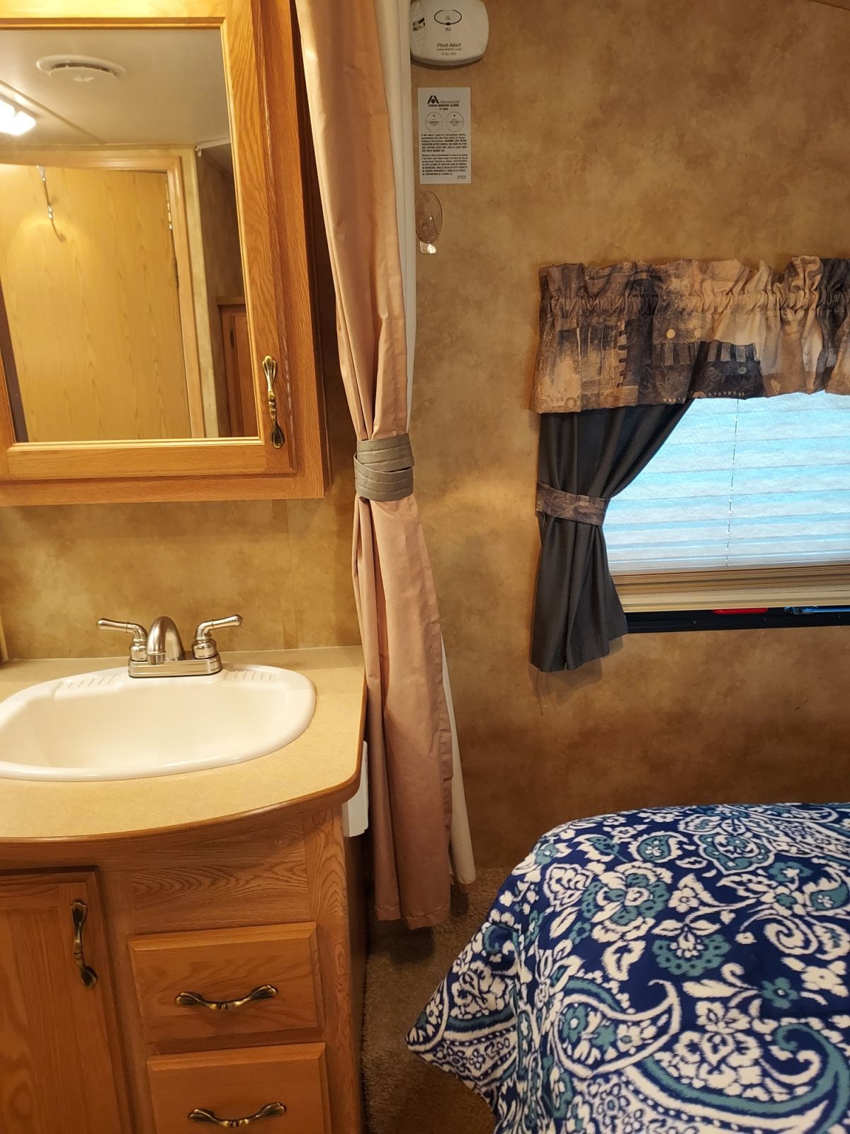 2006 Keystone Laredo 290SRL - National Vehicle