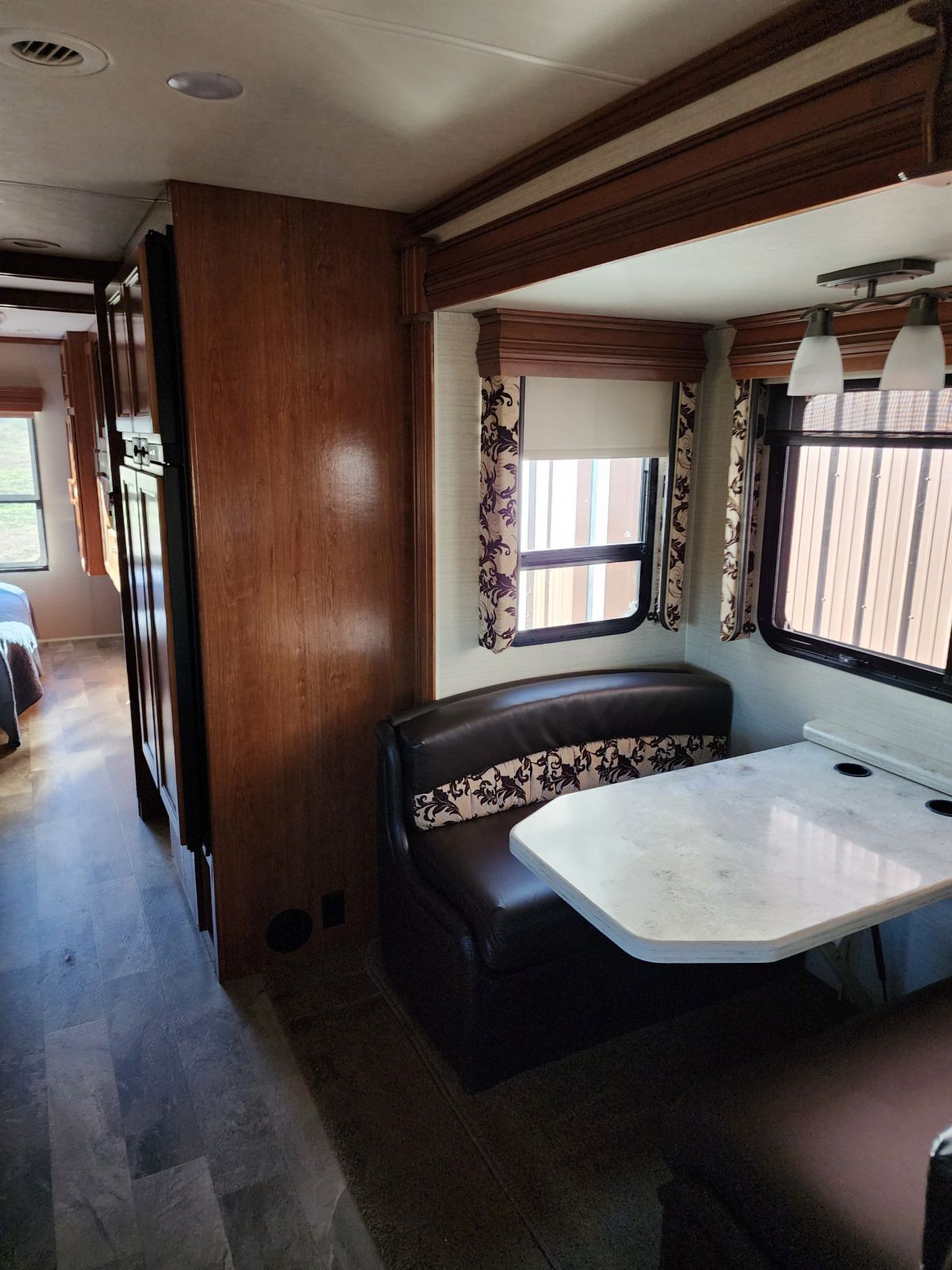 2018 Jayco Seneca 37TS - National Vehicle