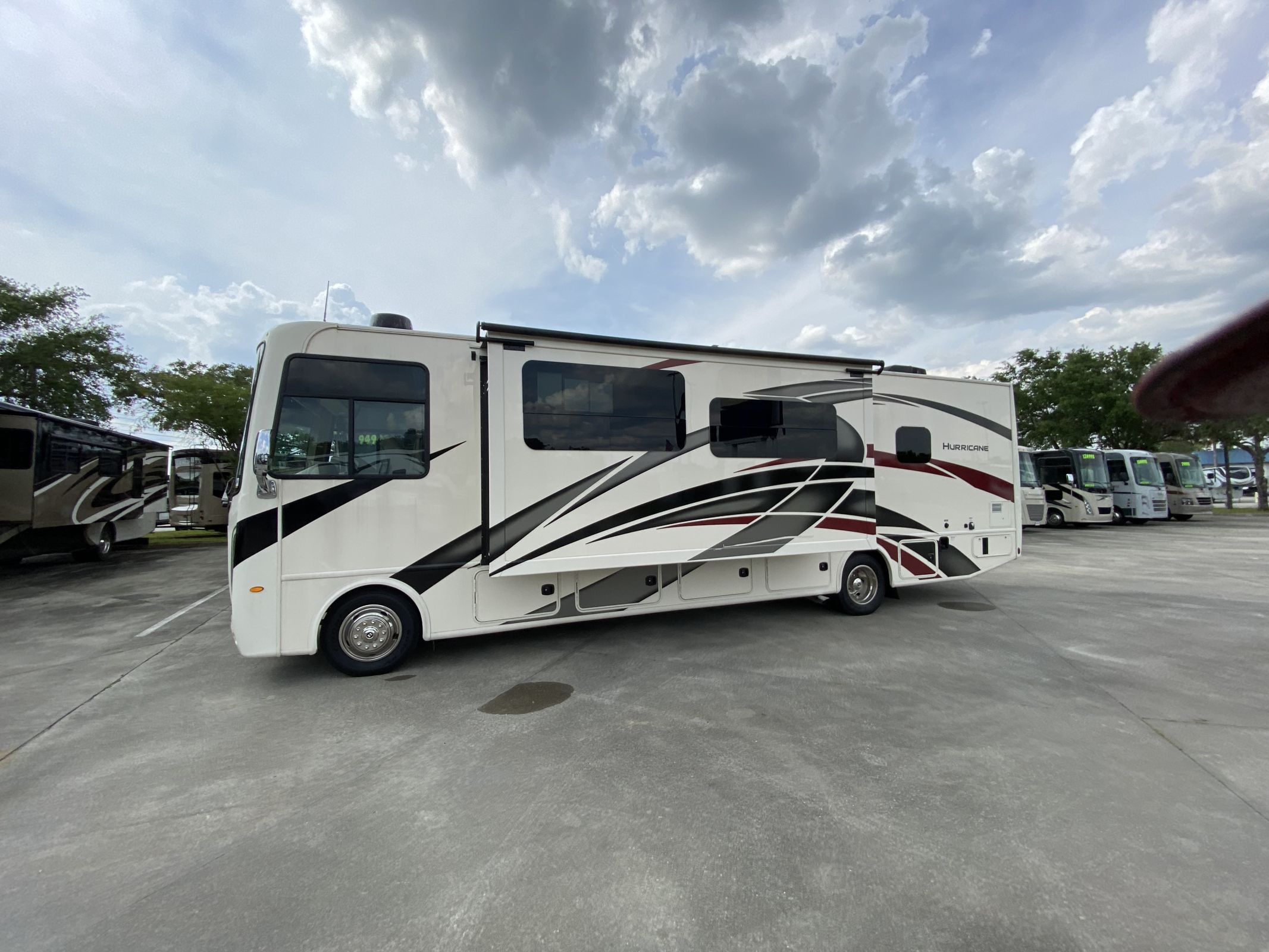 2021 Thor Motor Coach Hurricane 32T - National Vehicle
