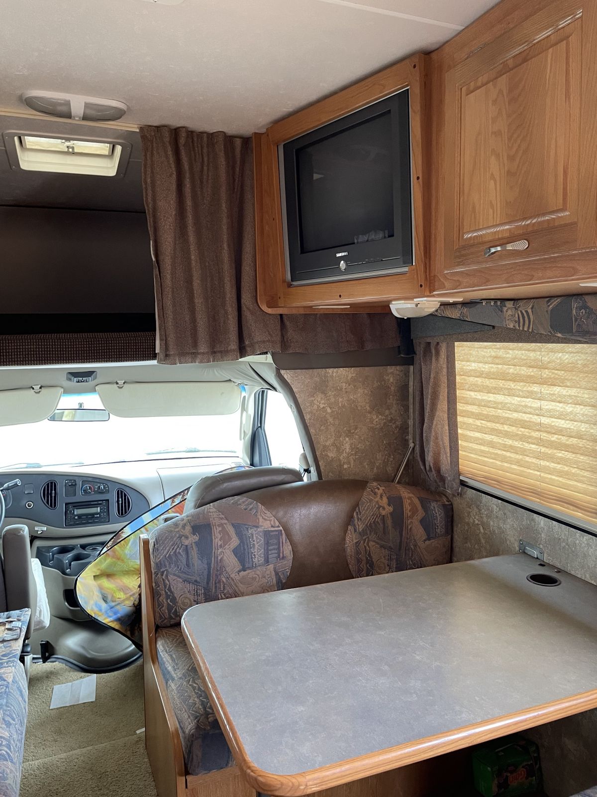 2007 Coachmen Freelander 3100SO - National Vehicle