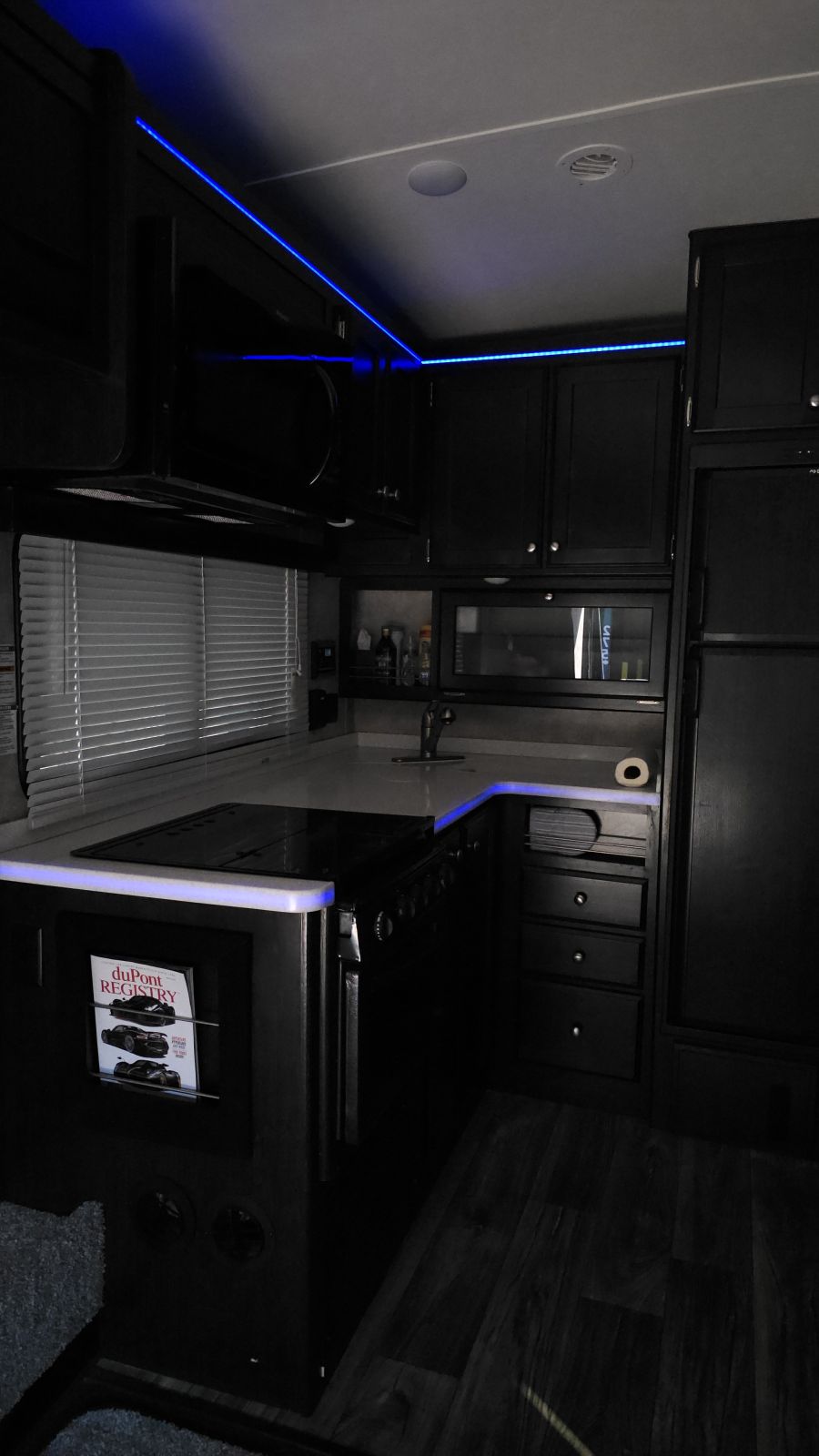 2020 Omega Weekend Warrior JJ2900+13 - National Vehicle