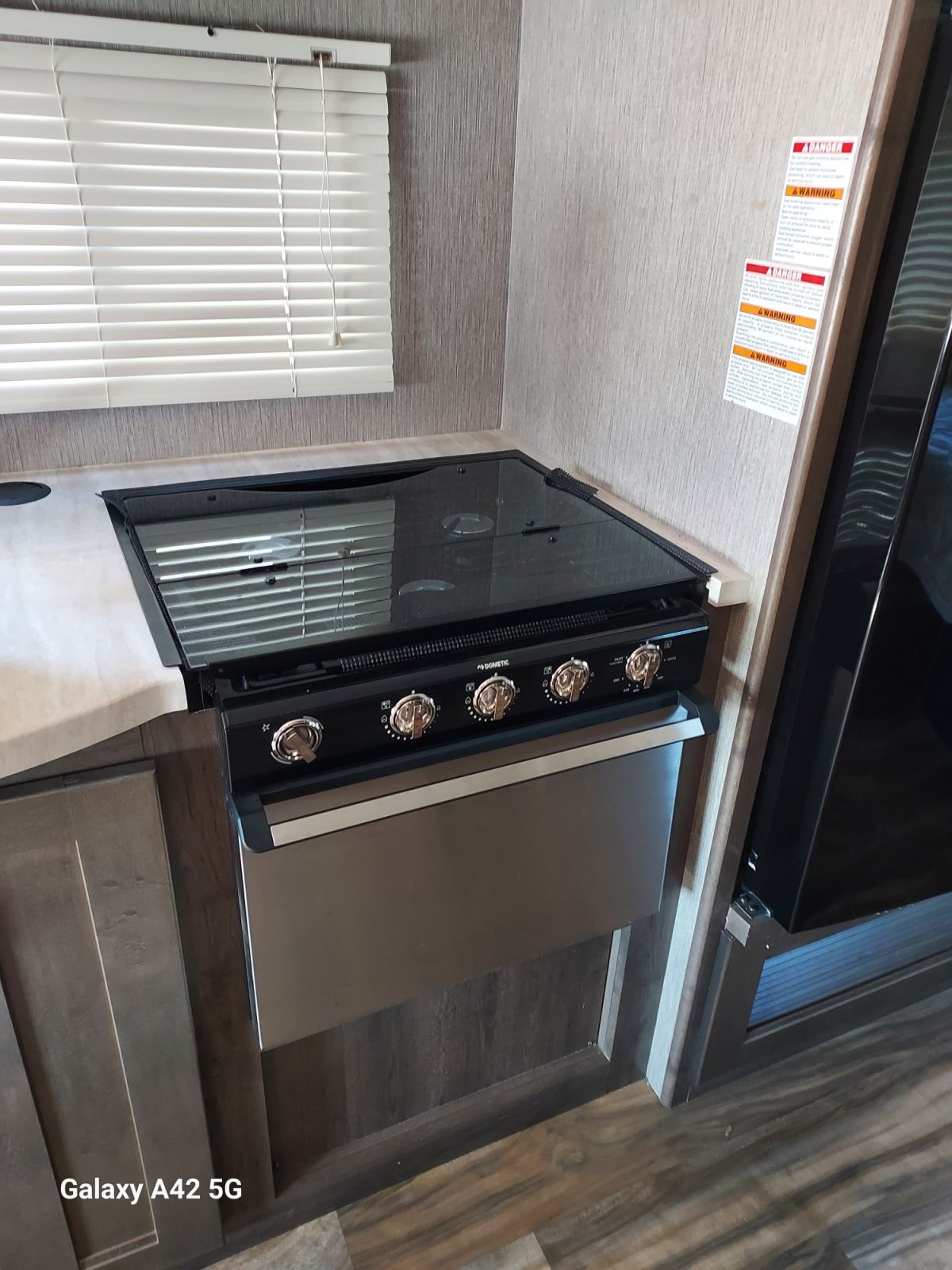 2021 Nexus Triumph 24T - National Vehicle