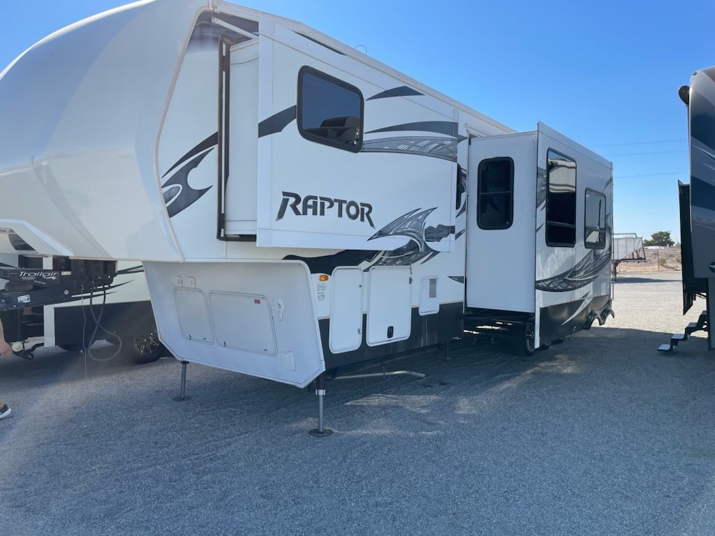 2012 Keystone Raptor 381LEV - National Vehicle