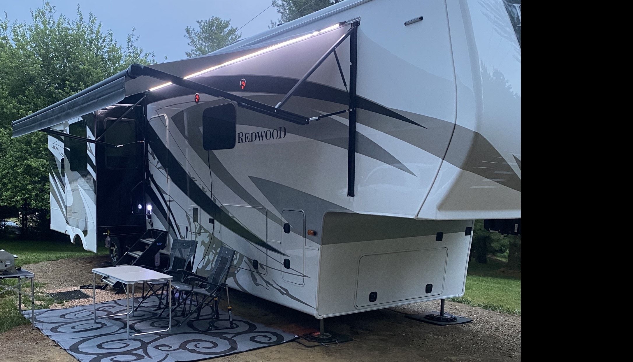 2021 Redwood RV 5th Wheel 4001 LK - National Vehicle