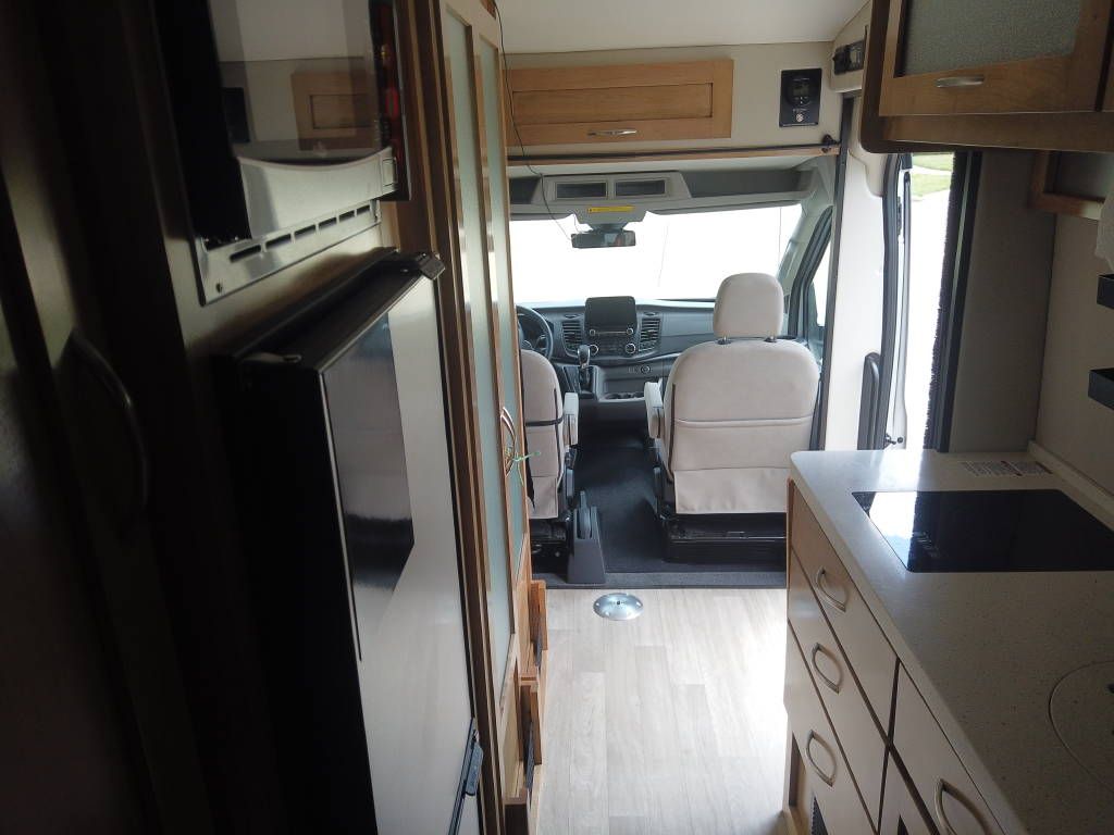 2022 Coachmen Beyond 22D AWD Li3 - National Vehicle