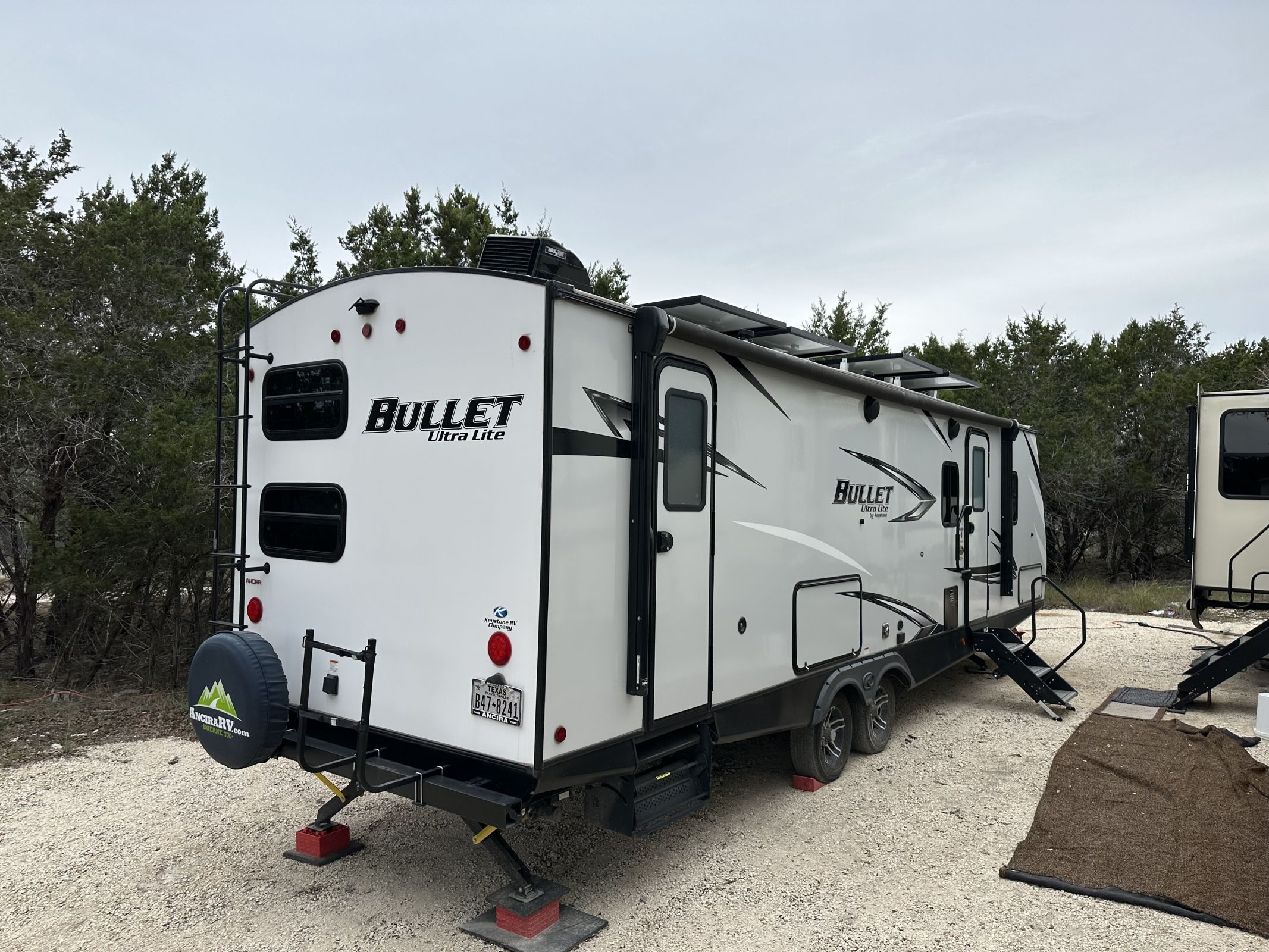2021 Keystone Bullet Ultra Lite 290BHS - National Vehicle