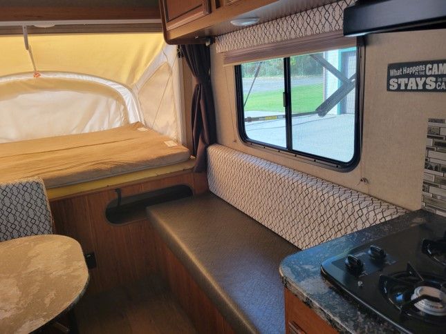 2016 Starcraft Launch 16RB - National Vehicle