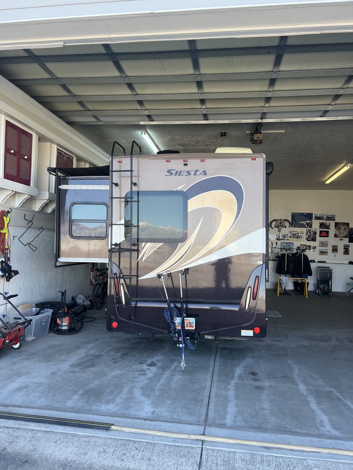 2017 Thor Motor Coach Siesta Sprinter 24SS - National Vehicle