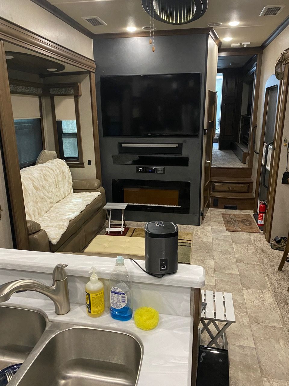2019 Forest River Riverstone 39RKFB - National Vehicle