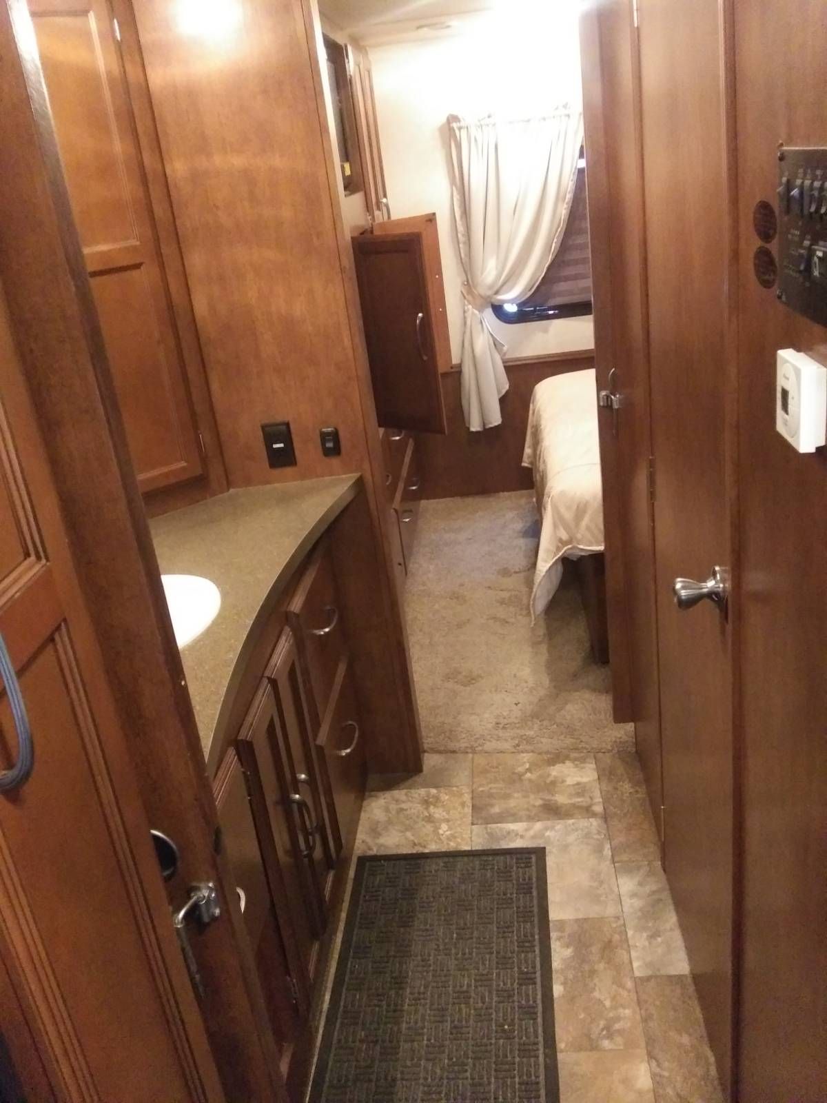 2014 Coachmen Mirada 29DS - National Vehicle