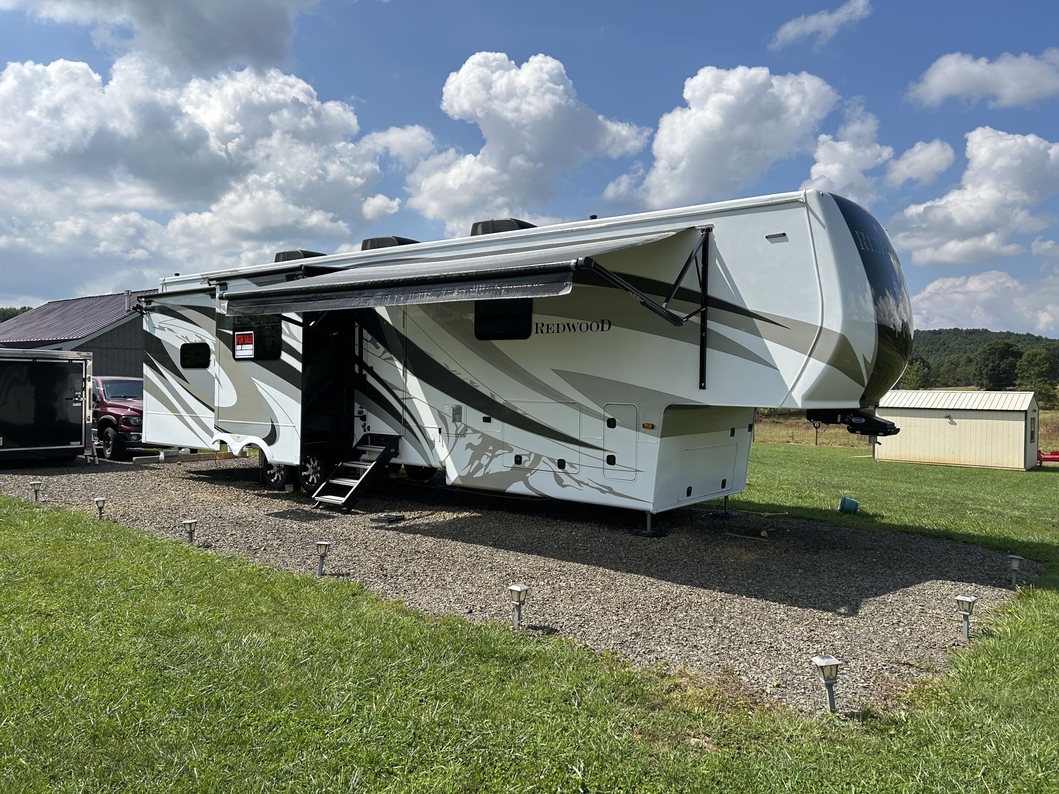 2021 Redwood RV 5th Wheel 4001 LK - National Vehicle