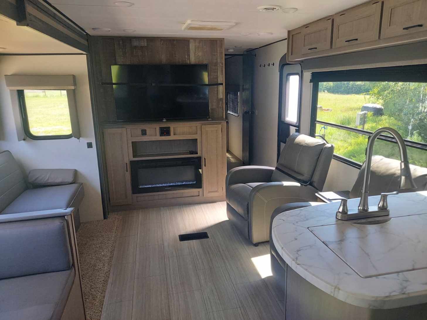 2021 Keystone Hideout 28RKS - National Vehicle