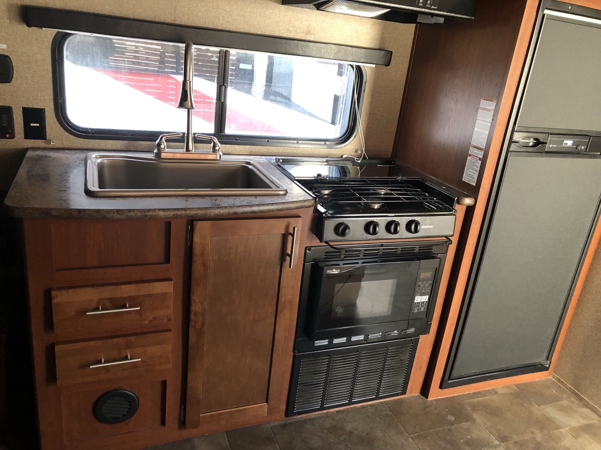 2016 Forest River Vengeance 25V - National Vehicle