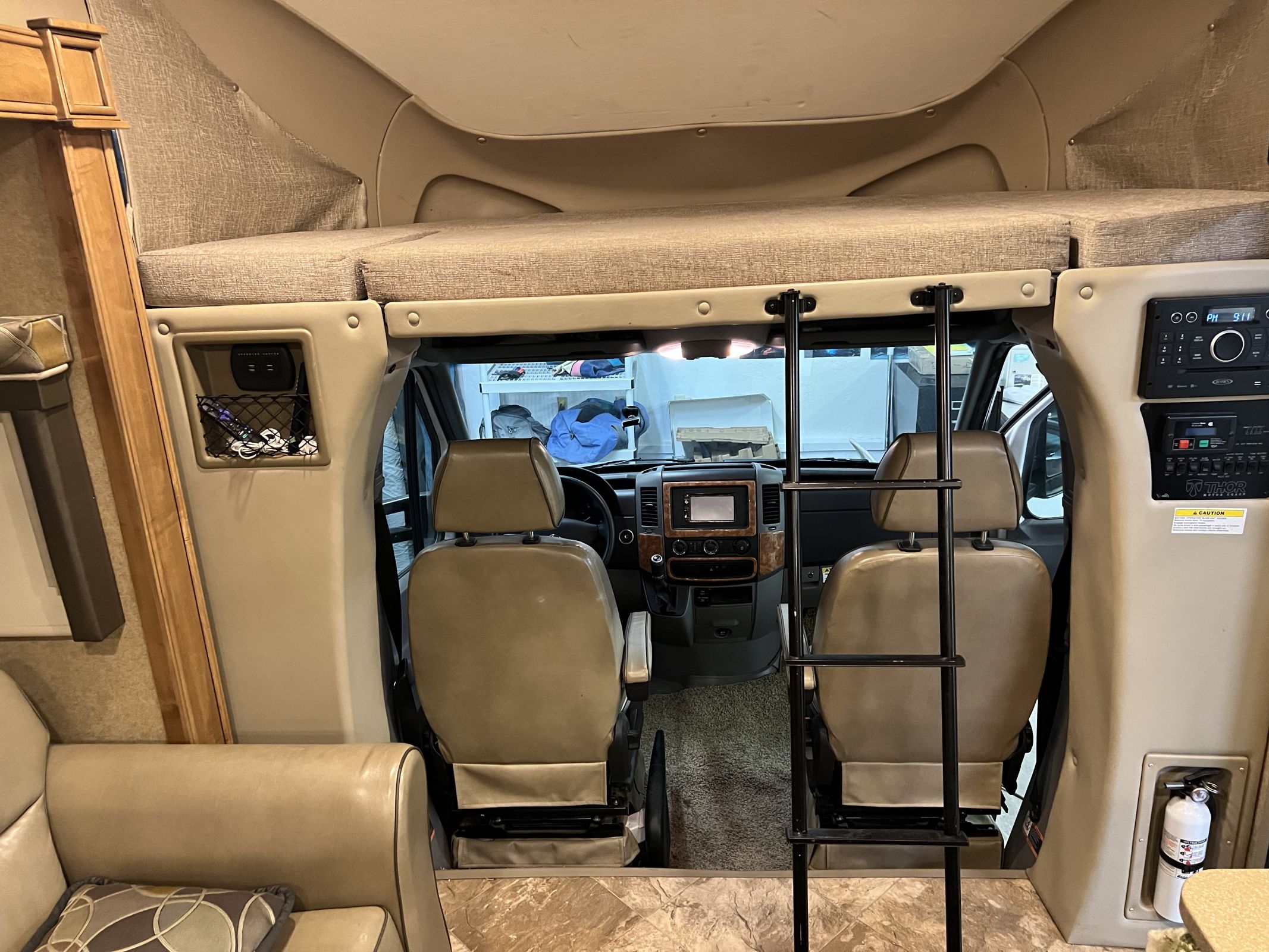 2017 Thor Motor Coach Siesta Sprinter 24SS - National Vehicle