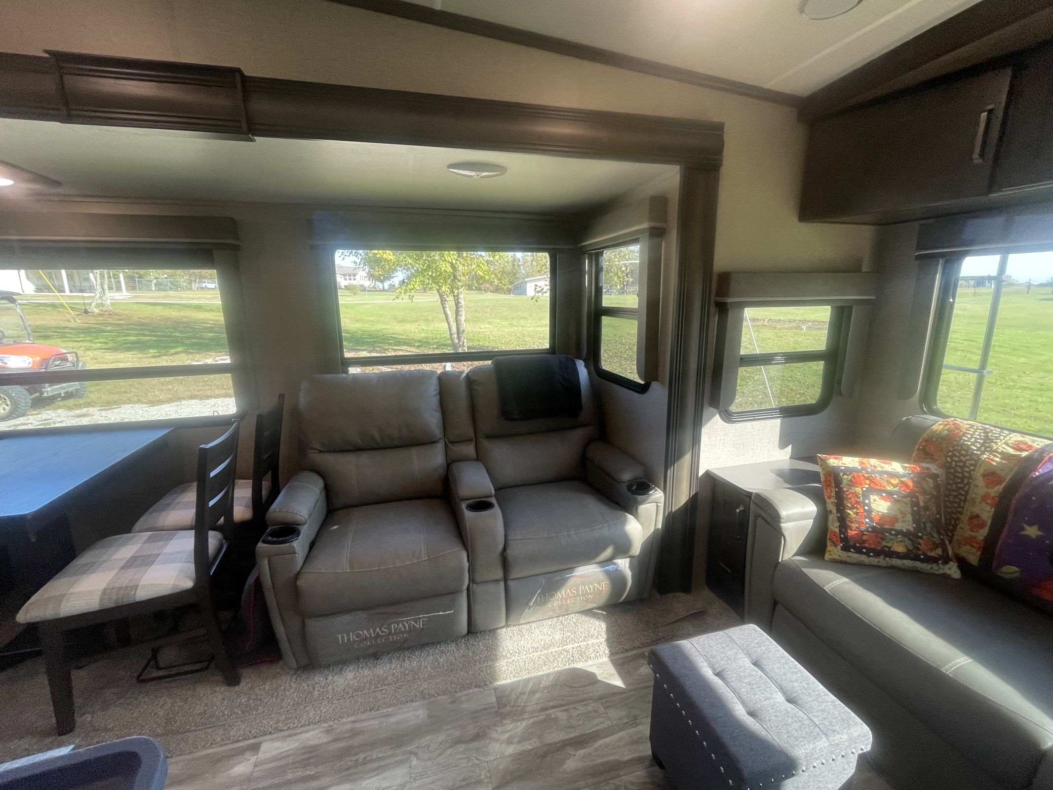 2021 Grand Design Reflection 295RL - National Vehicle