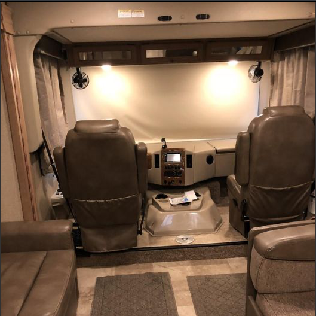 2018 Thor Motor Coach Windsport 29M - National Vehicle