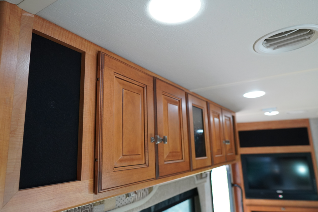 2011 Itasca Suncruiser 32H - National Vehicle