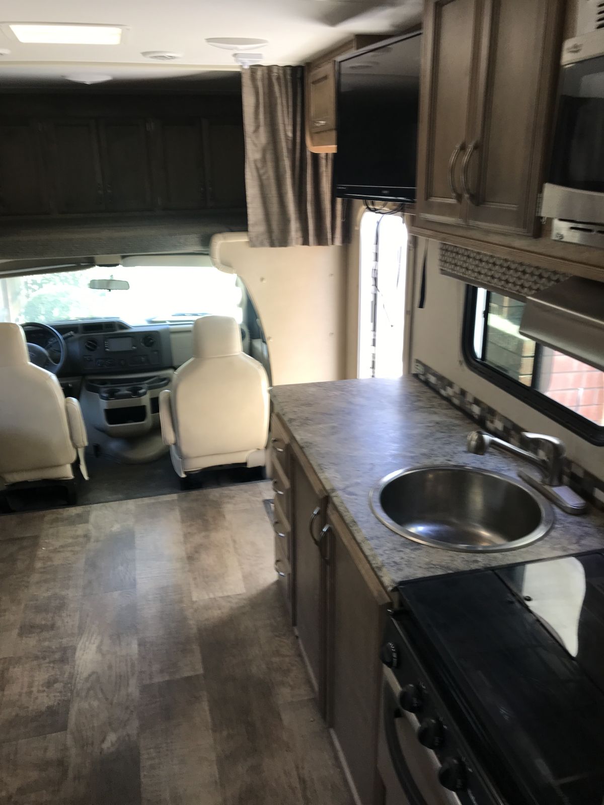 2017 Gulf Stream Conquest 6320 - National Vehicle