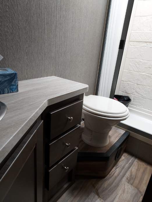 2021 Nexus Triumph 24T - National Vehicle