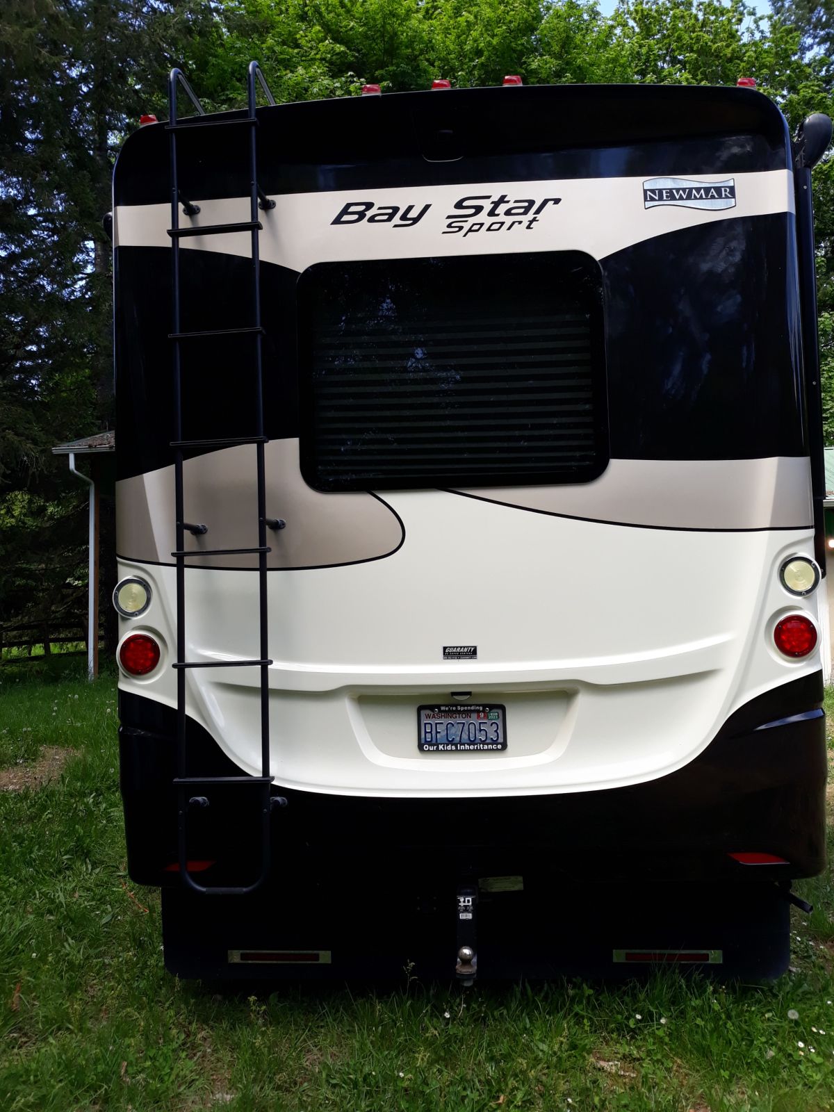 2017 Newmar Bay Star Sport 2812 - National Vehicle